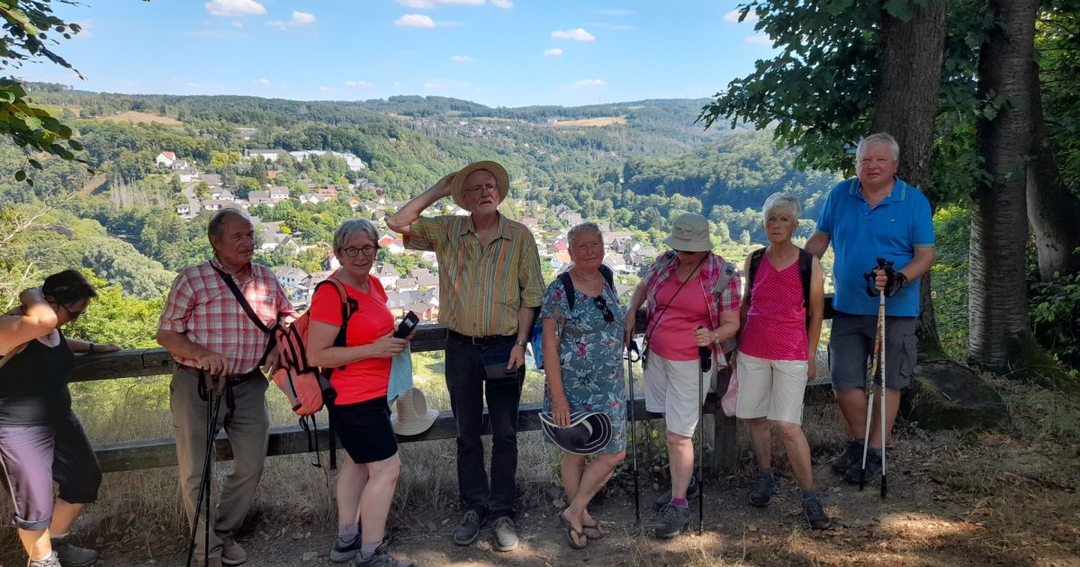 Wanderung auf dem Künstlerweg in Herchen | Verbandsgemeinde Hamm (Sieg ...